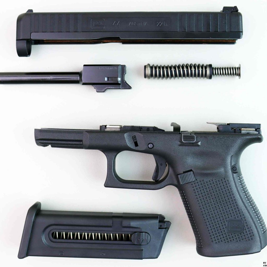 Pistola Glock mod. 44 cal. 22 l.r. - Gun Store Bunker