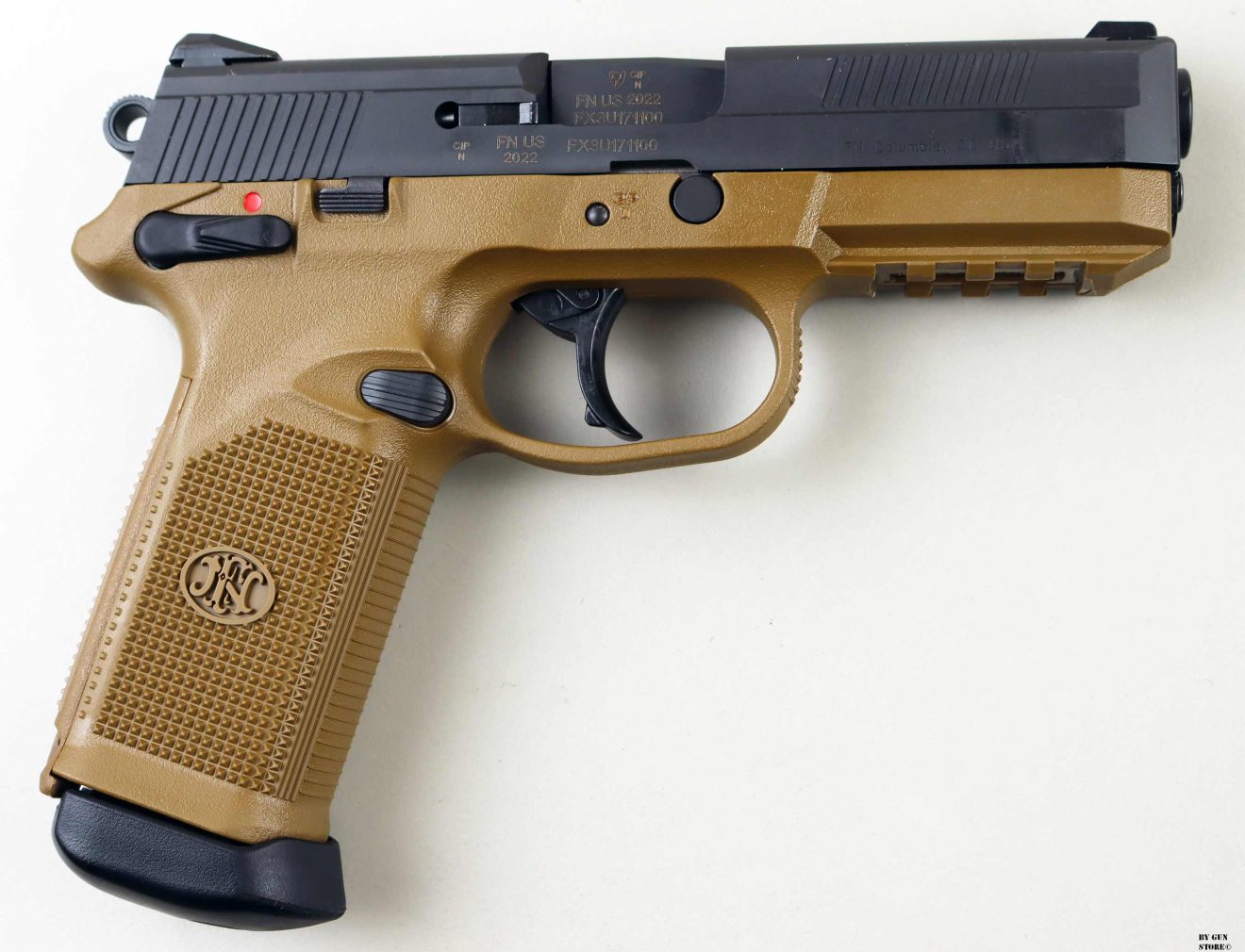 Pistola Fabrique Nationale FN mod. FNX 45 cal. 45ACP - Gun Store Bunker