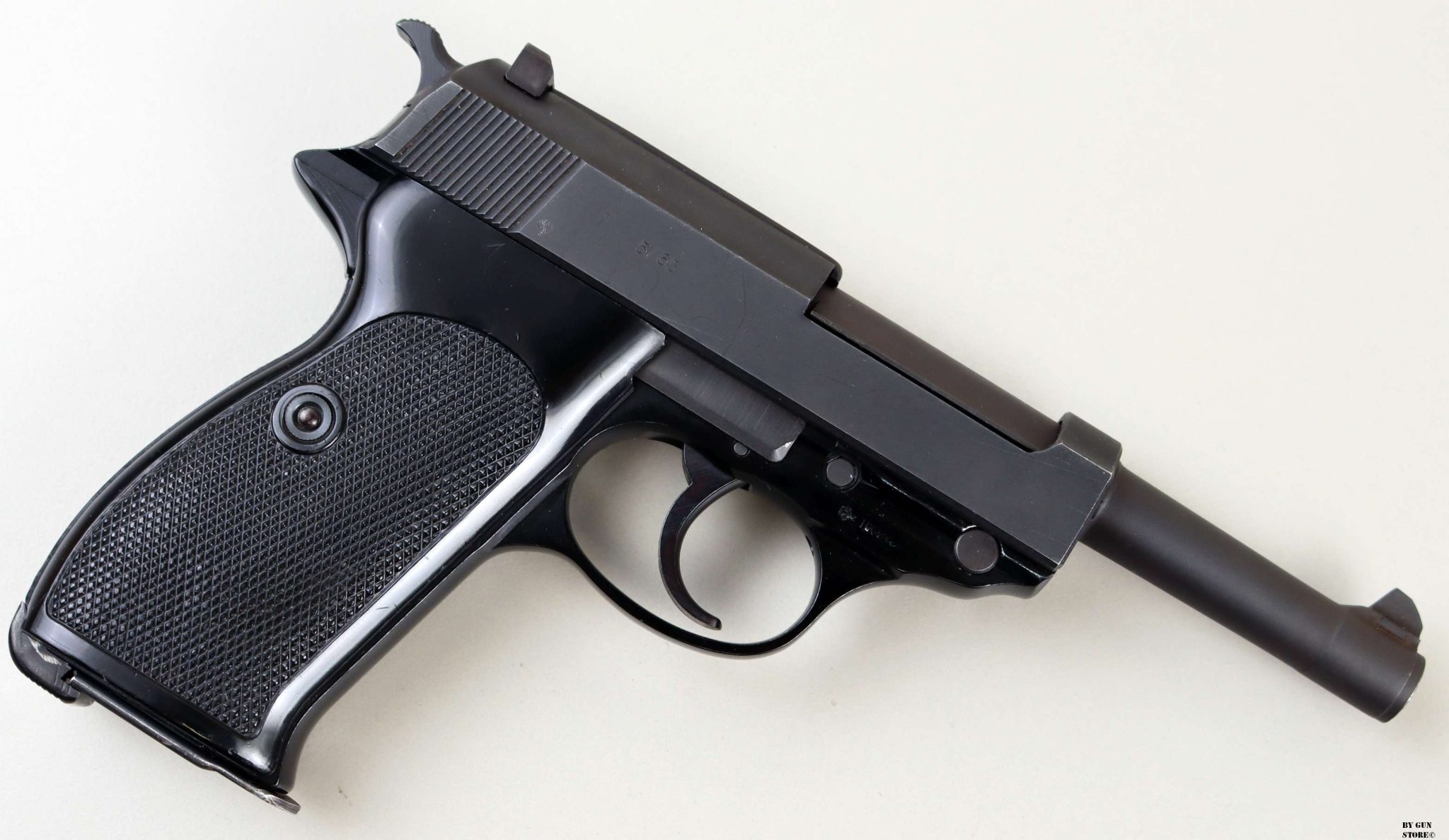 PISTOLA WALTHER MOD. P38 CAL. 9×19 MAT. 565 - Gun Store Bunker